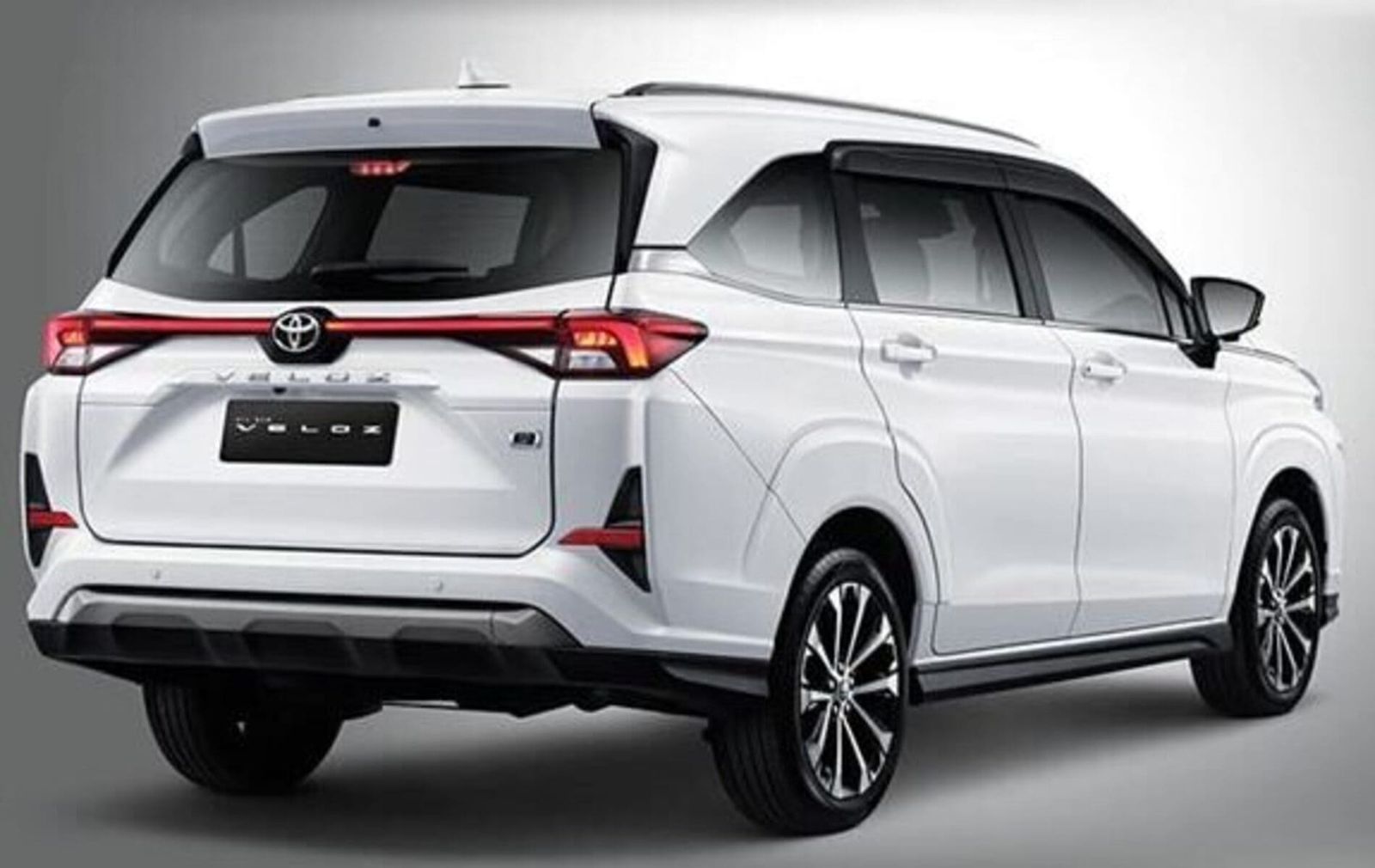 Toyota New Veloz Hybrid Resmi Mengaspal di Indonesia, Produksi Lokal ...